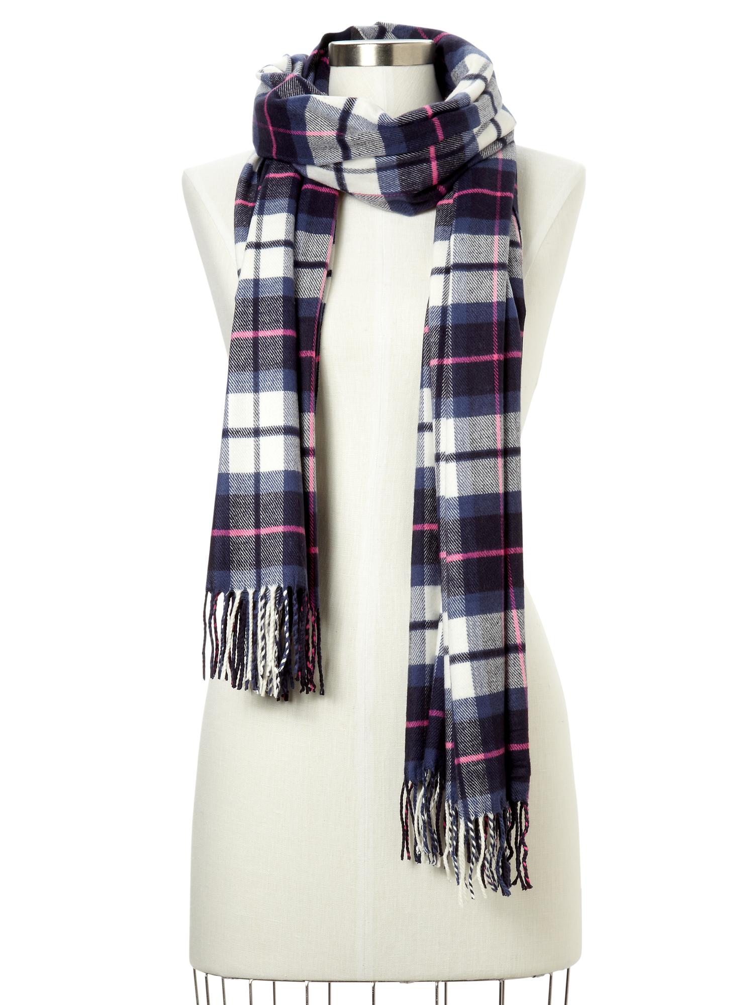Cozy classic plaid scarf | Gap