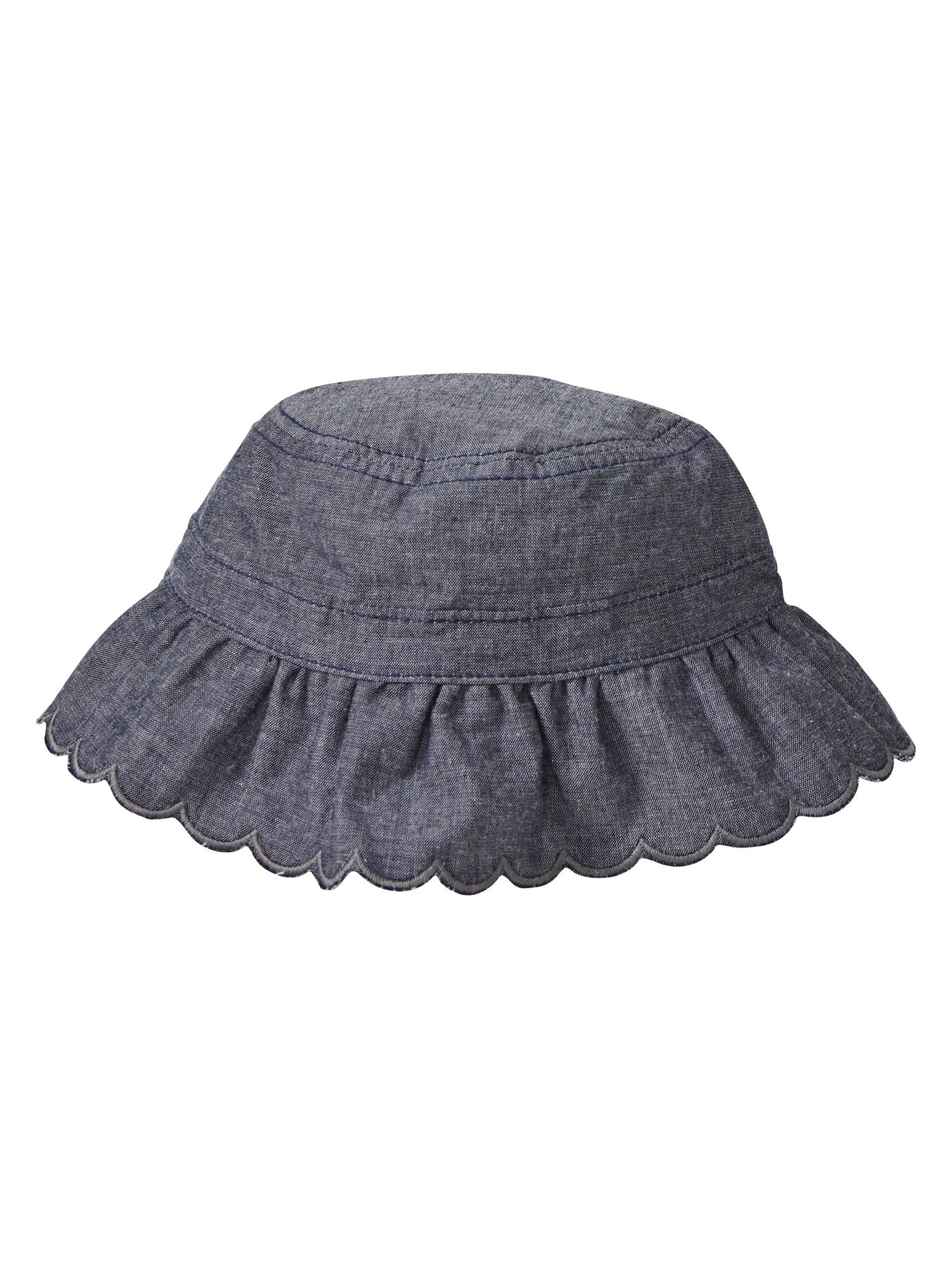 Scalloped chambray bucket hat | Gap