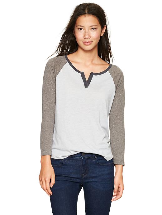 Split-neck baseball tee | Gap