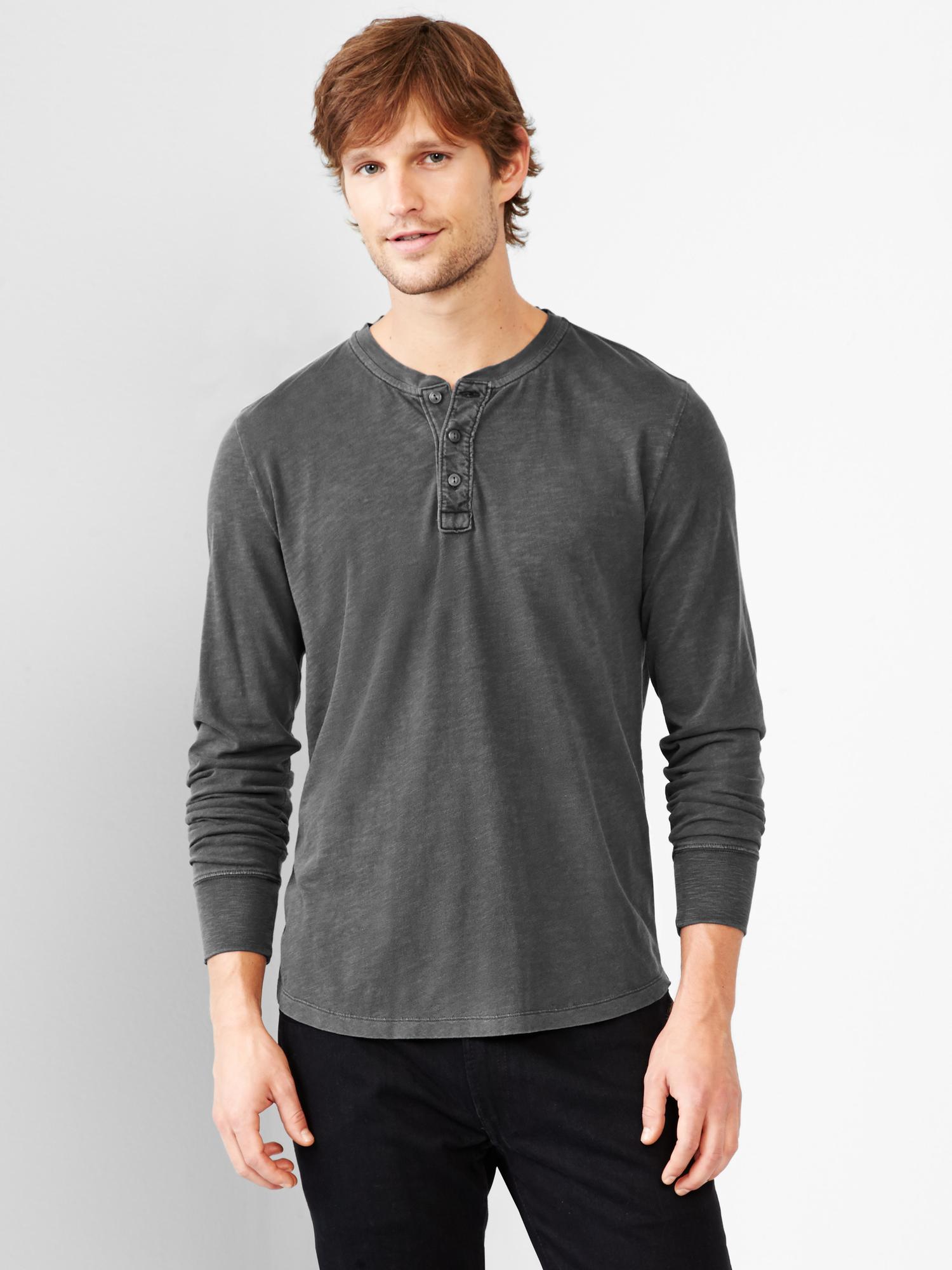 Lived-in solid henley | Gap