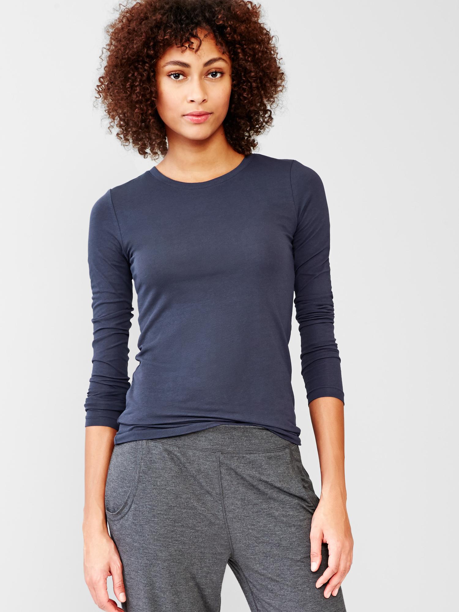 Pure Body long sleeve tee Gap