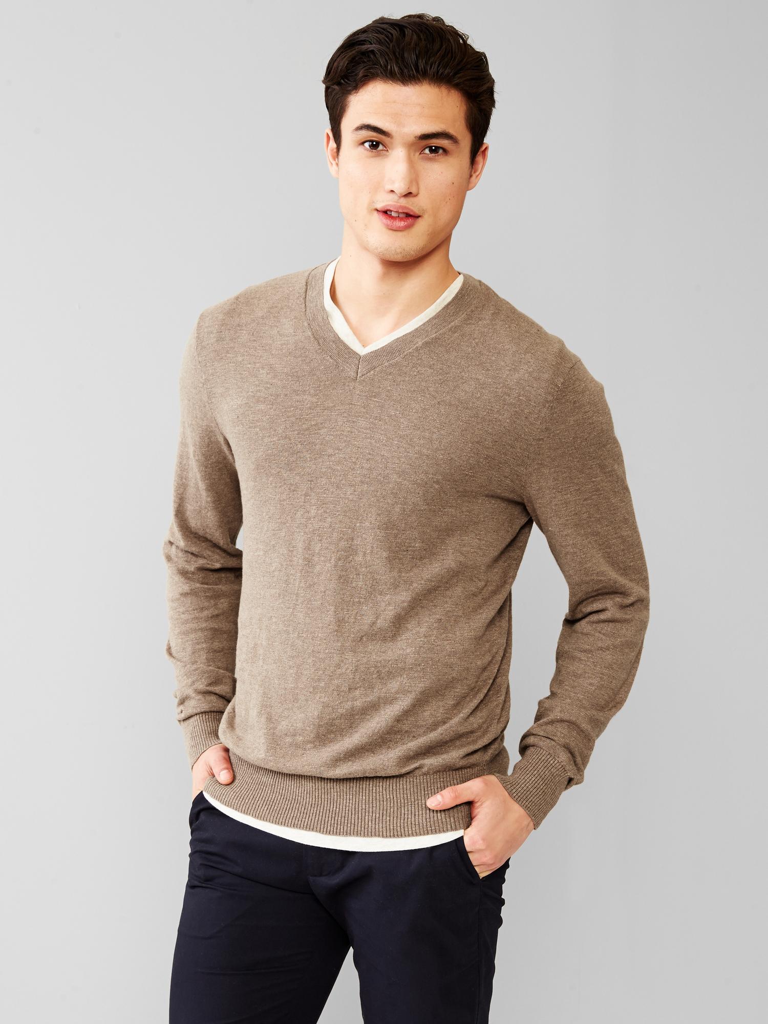 Cotton slub V-neck sweater | Gap