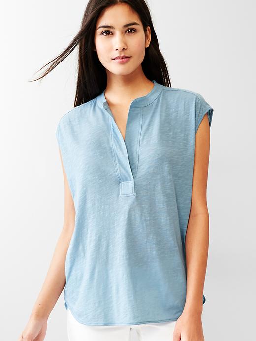 Split-neck tee | Gap