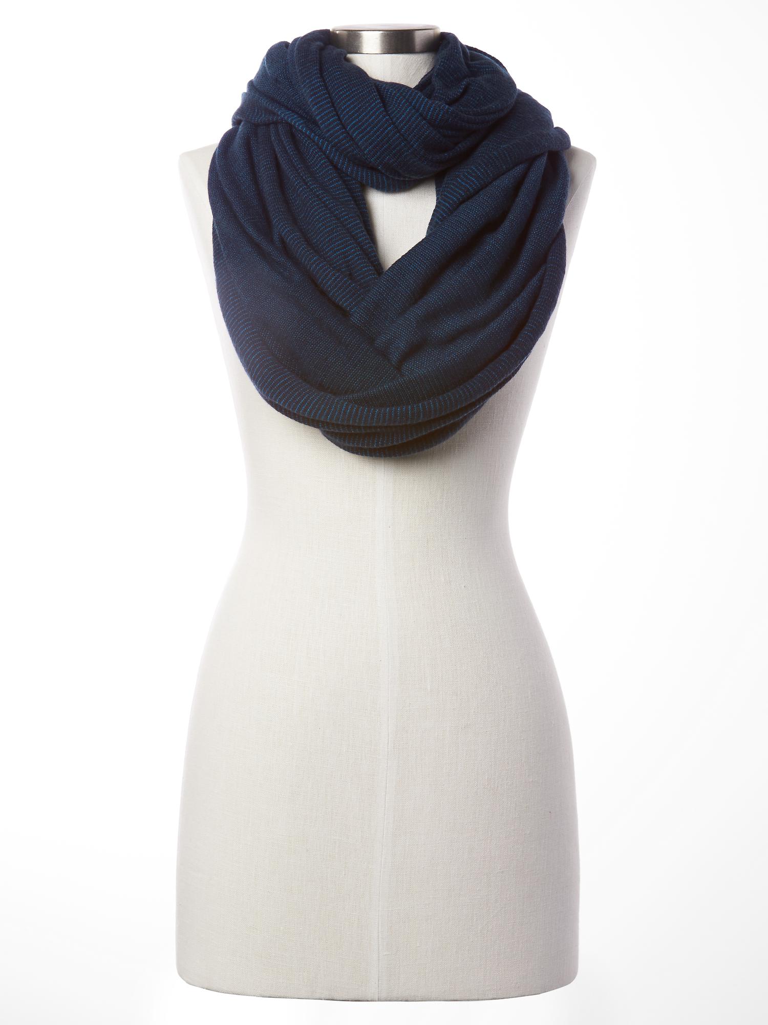 Brooklyn double-wrap infinity scarf | Gap