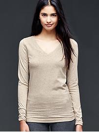 Pure Body cotton V-neck tee | Gap