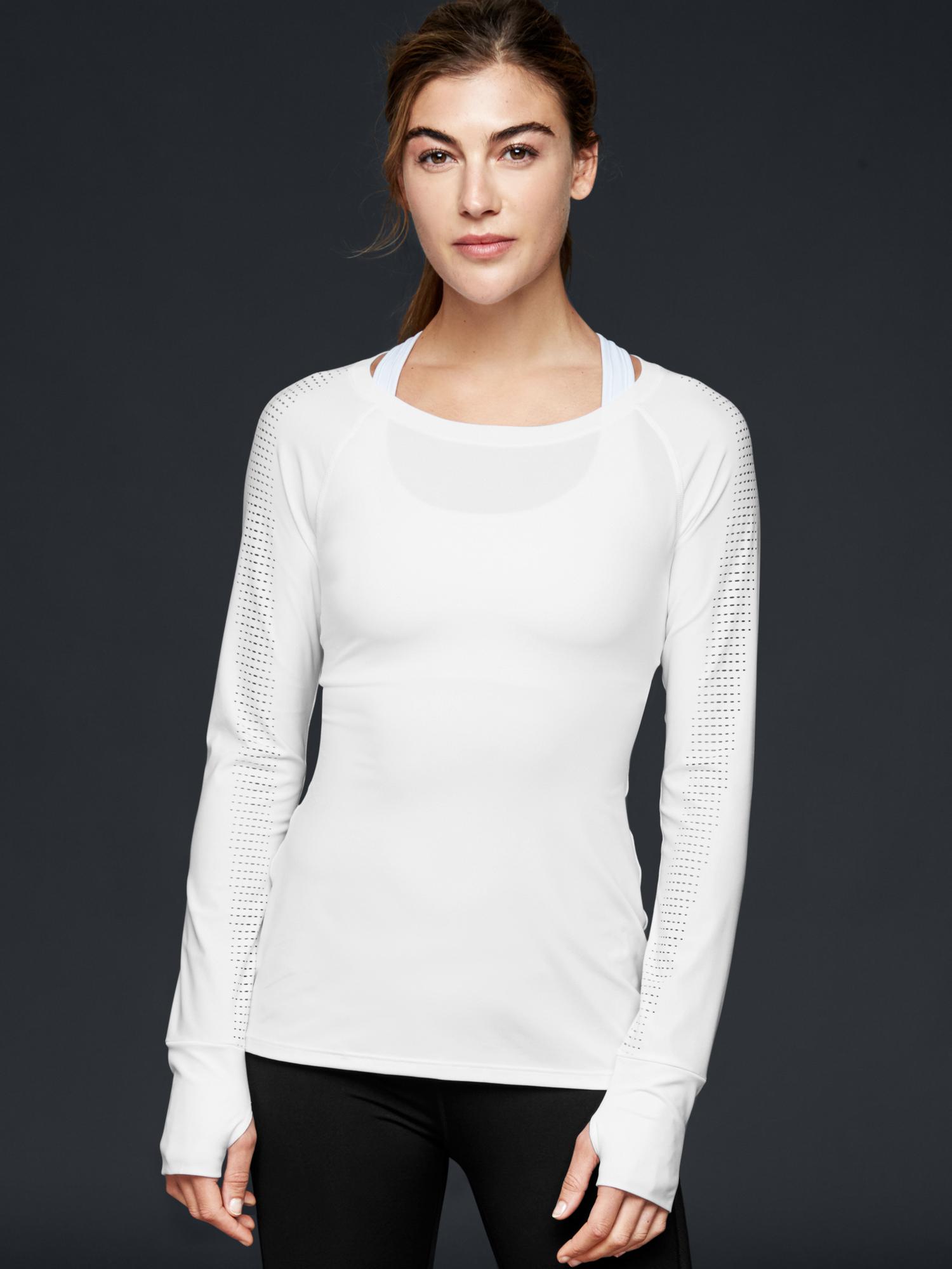 GapFit mesh-back shirt | Gap