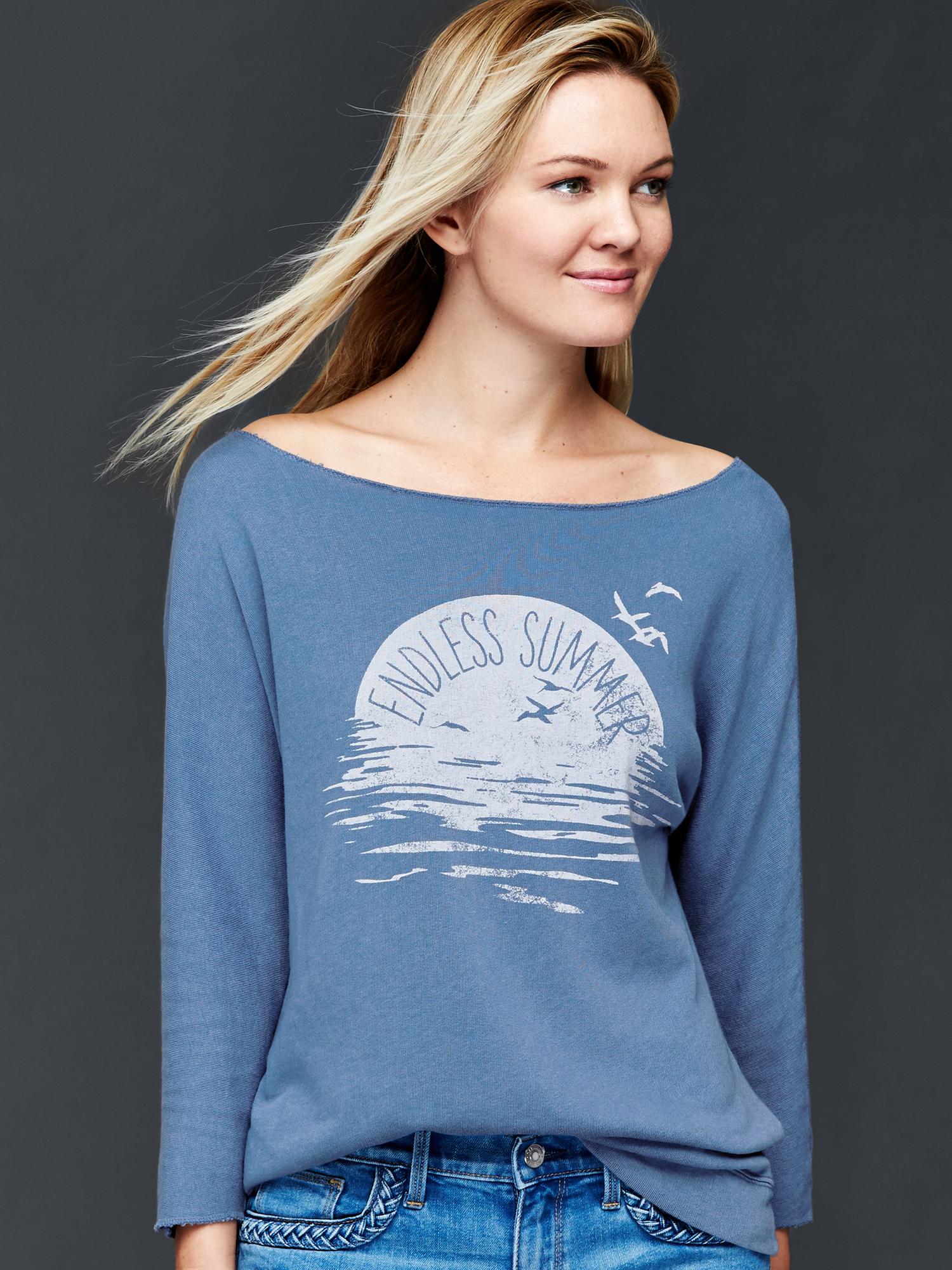 Open-neck graphic sweatshirt | Gap
