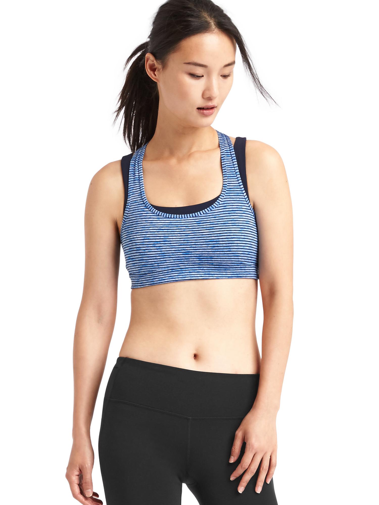 Medium impact Coolmax® double-layer sports bra | Gap