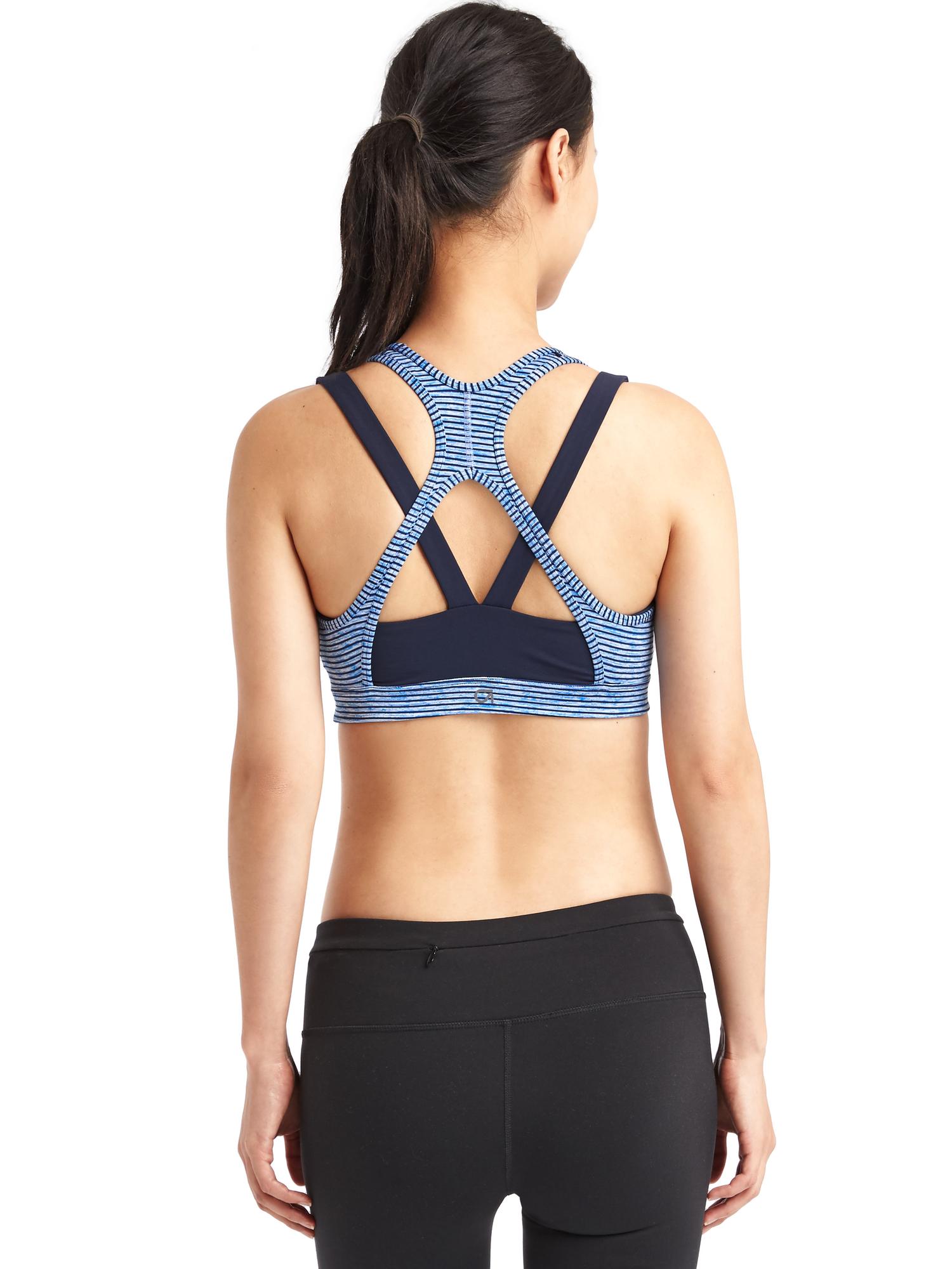 Medium impact Coolmax® double-layer sports bra | Gap