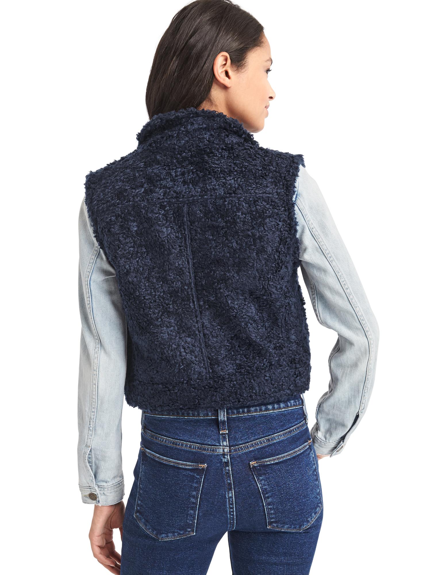 Sherpa short vest | Gap