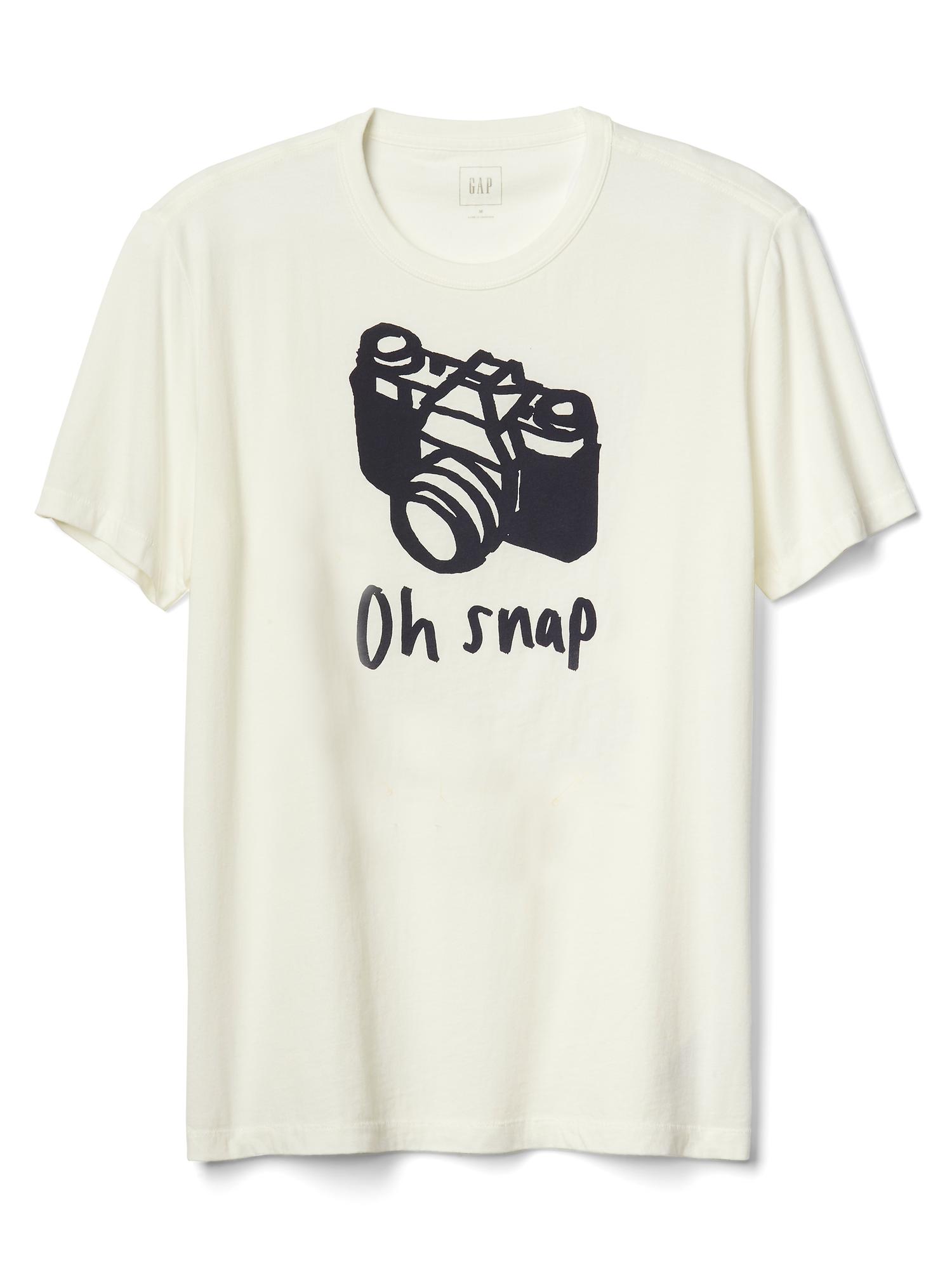 Oh snap camera graphic tee | Gap