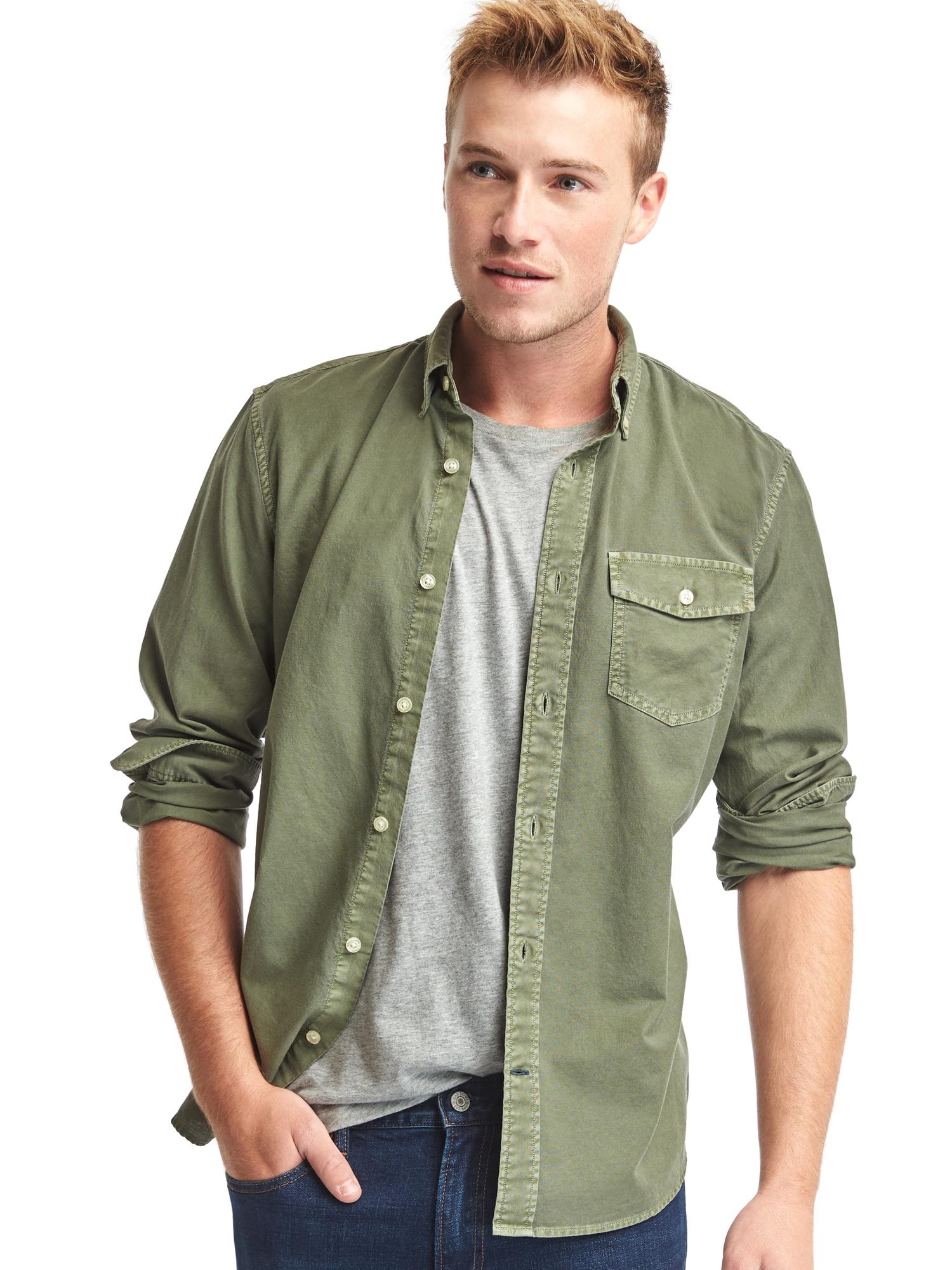 Oxford garment-dye standard fit shirt | Gap
