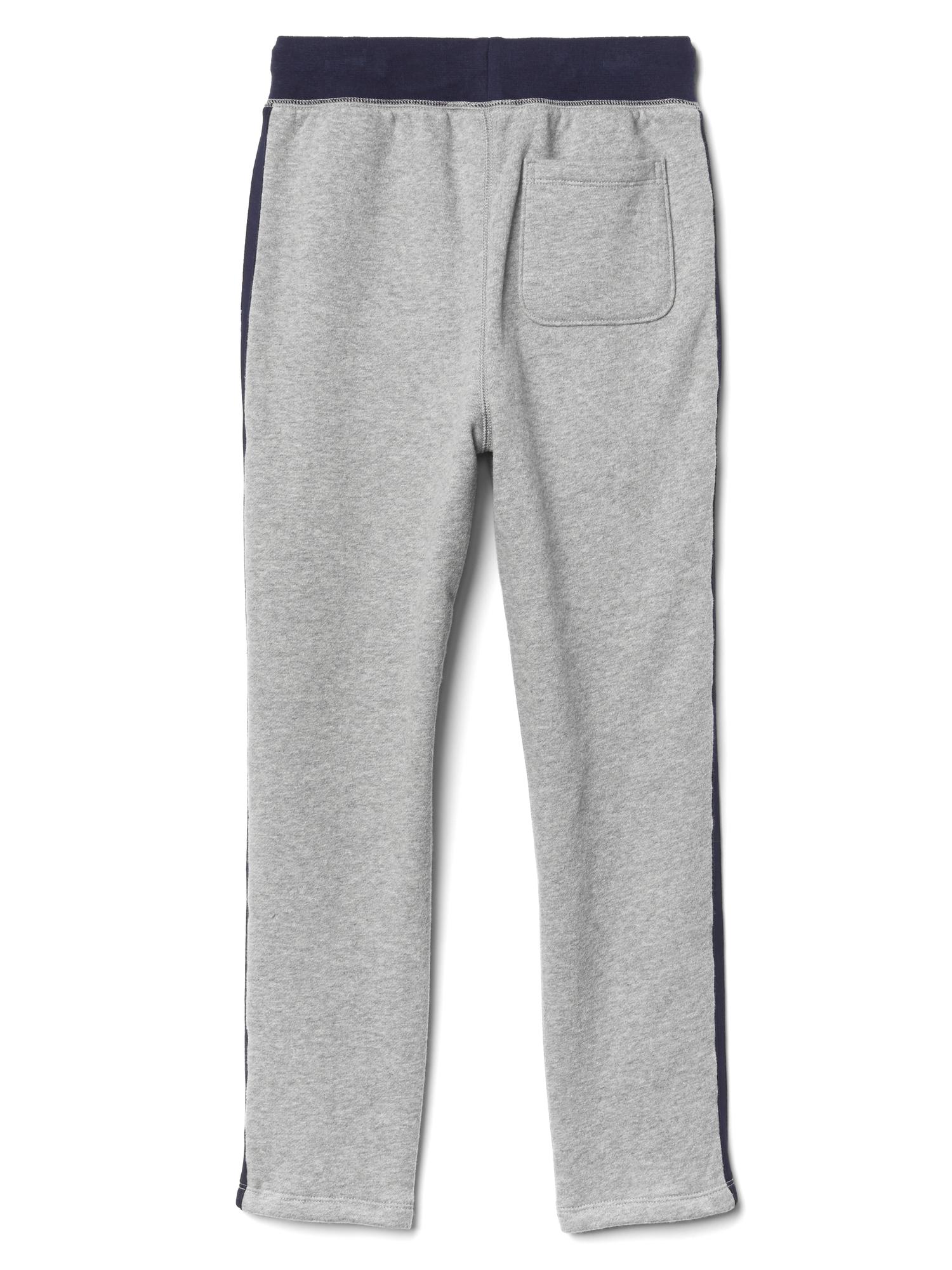 Logo varsity sweats | Gap