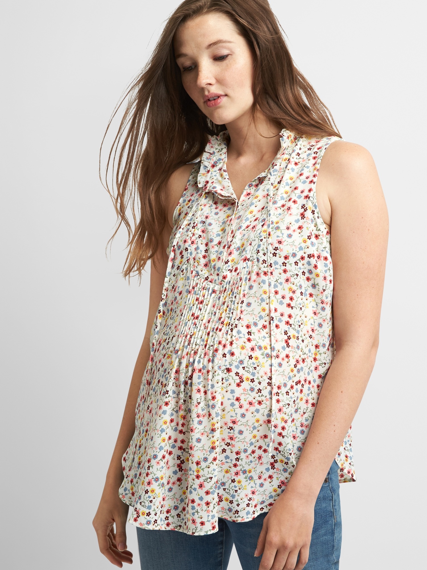 Sleeveless Split-Neck Tank | Gap