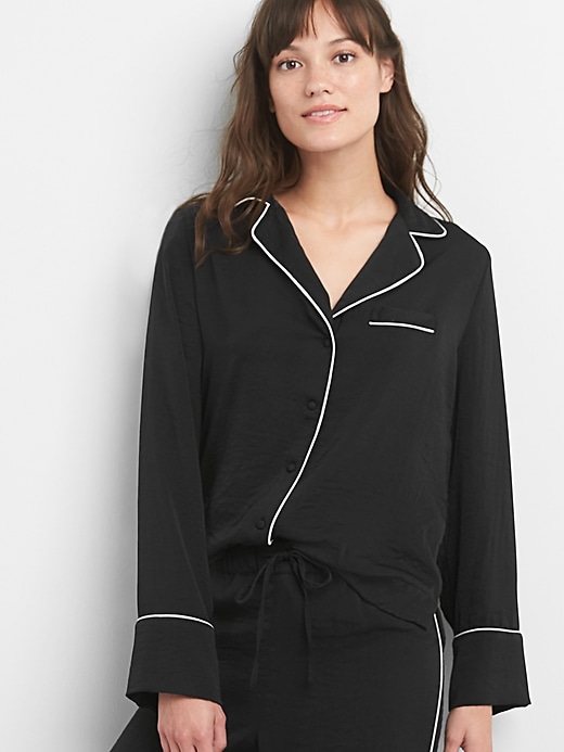 Dreamwell Pajama Top in Satin | Gap