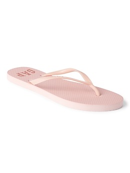 Basic Flip Flops in Print | Gap