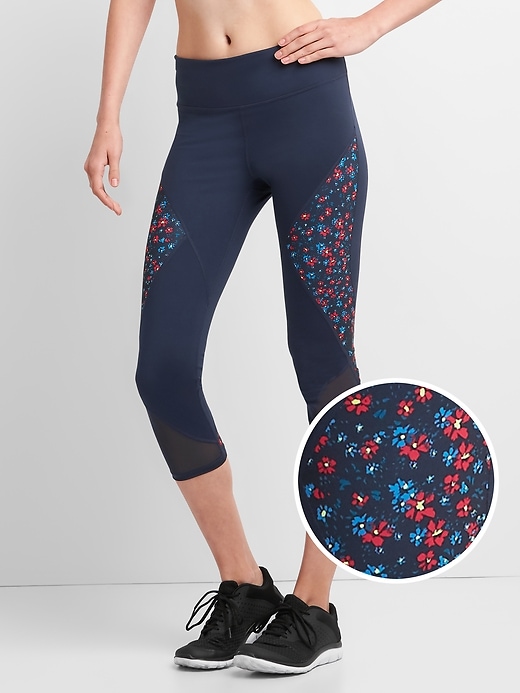 GFast Blackout Print Panel Capris | Gap