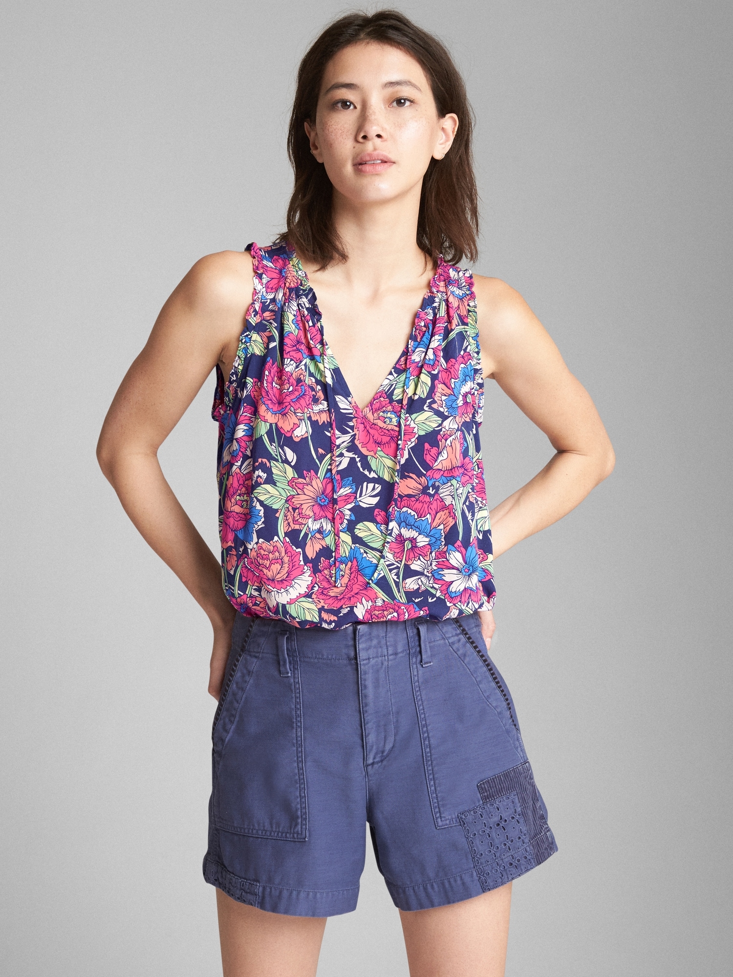 Sleeveless Split-Neck Print Top | Gap