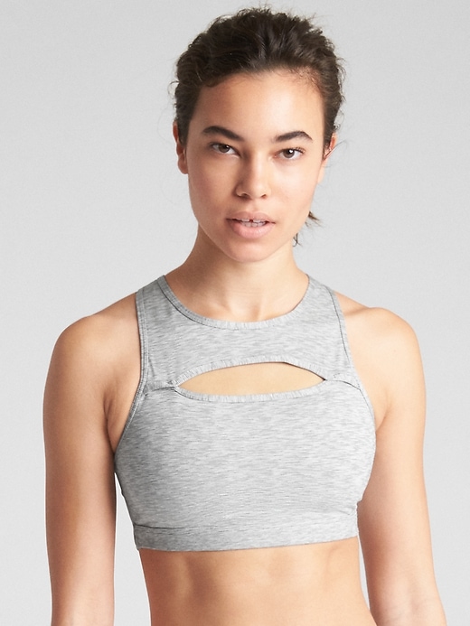GapFit Medium Impact Peek-A-Boo Sports Bra | Gap