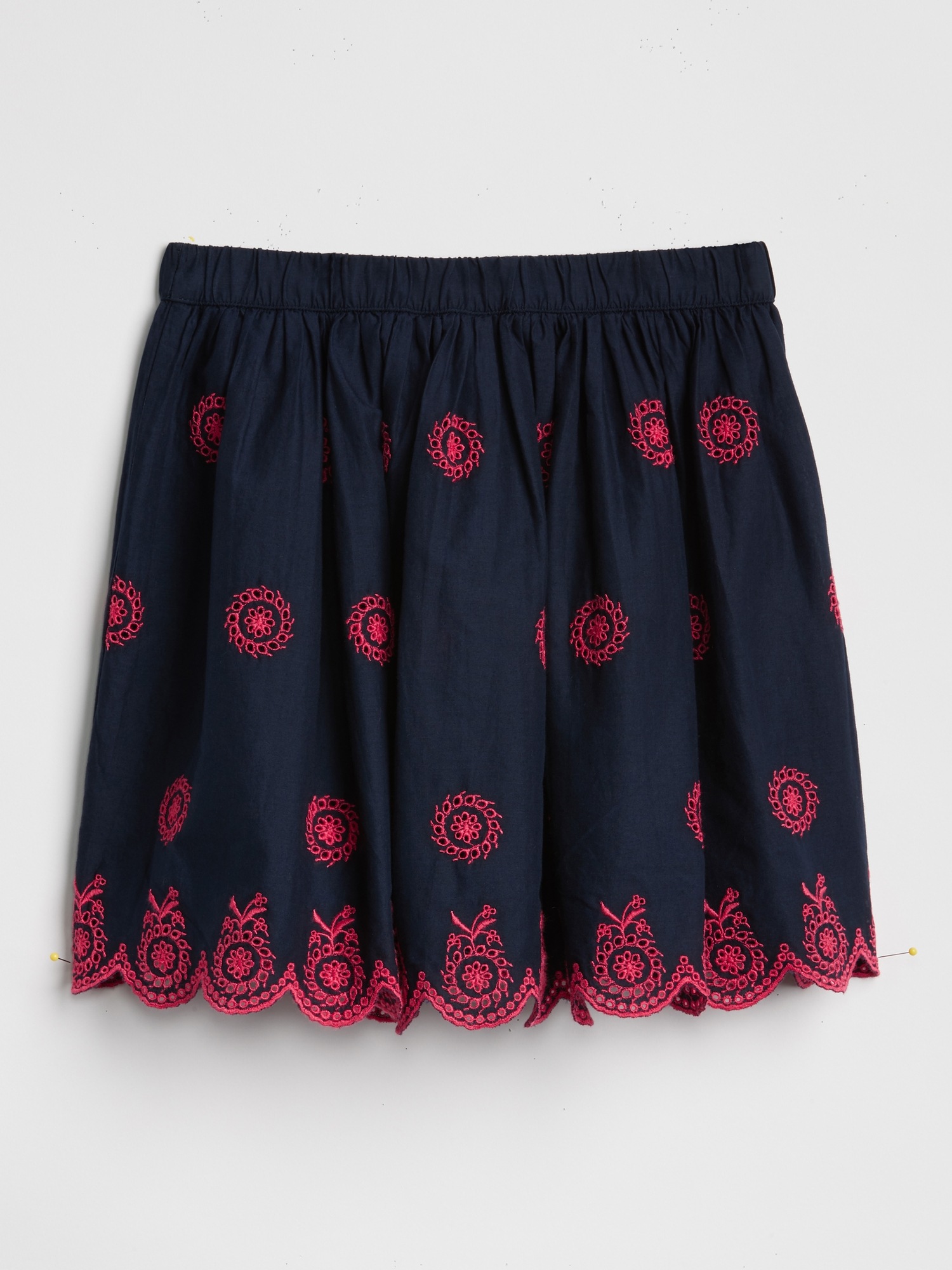 Scalloped Eyelet Flippy Skirt | Gap