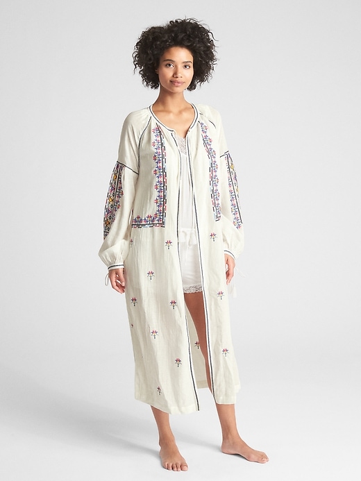 Dreamwell Crinkle Embroidered Robe | Gap