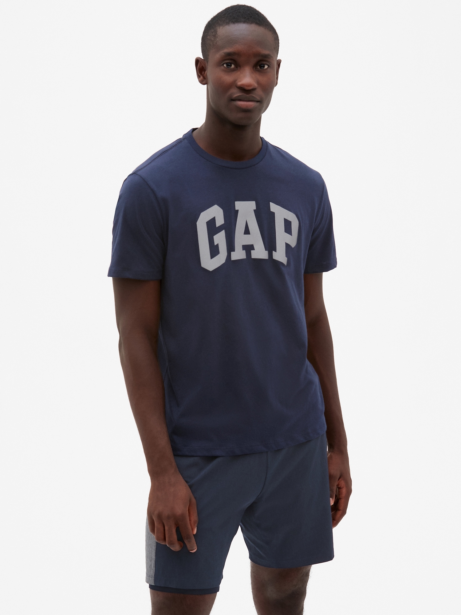 GapFit Logo Crewneck T-Shirt | Gap