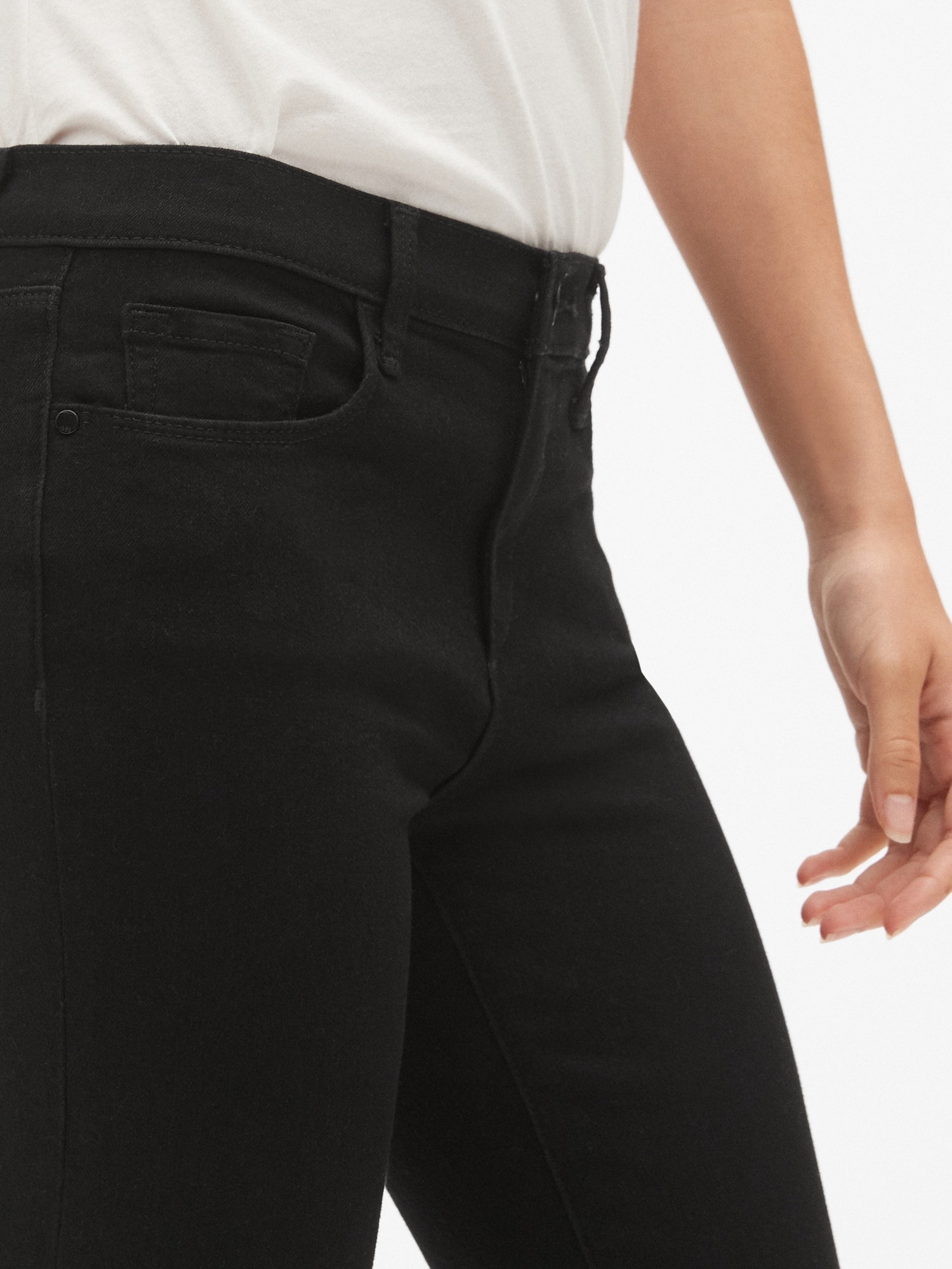 Mid Rise True Skinny Jeans in Infinity Stretch | Gap