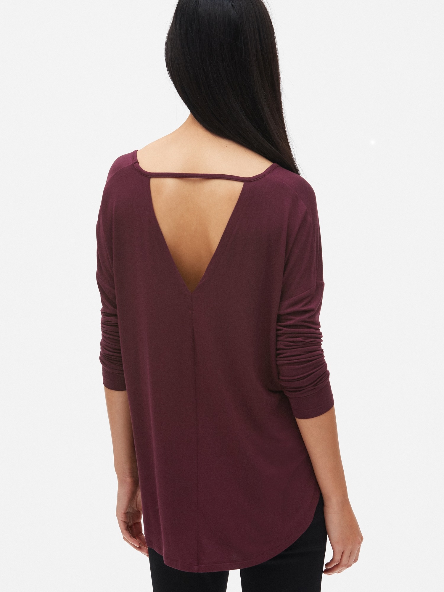 Long Sleeve Open V-Back T-Shirt | Gap