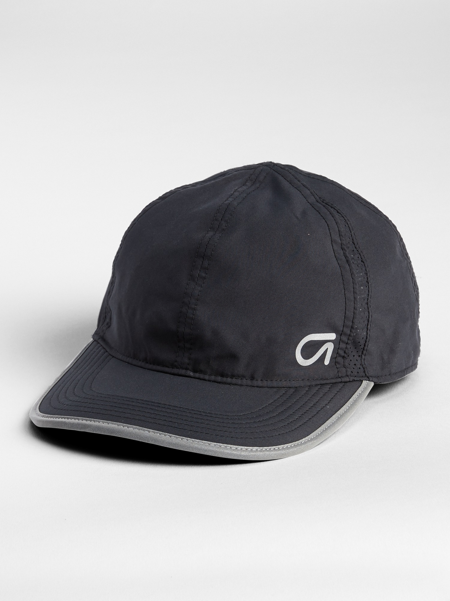 GapFit Reflective Running Hat | Gap