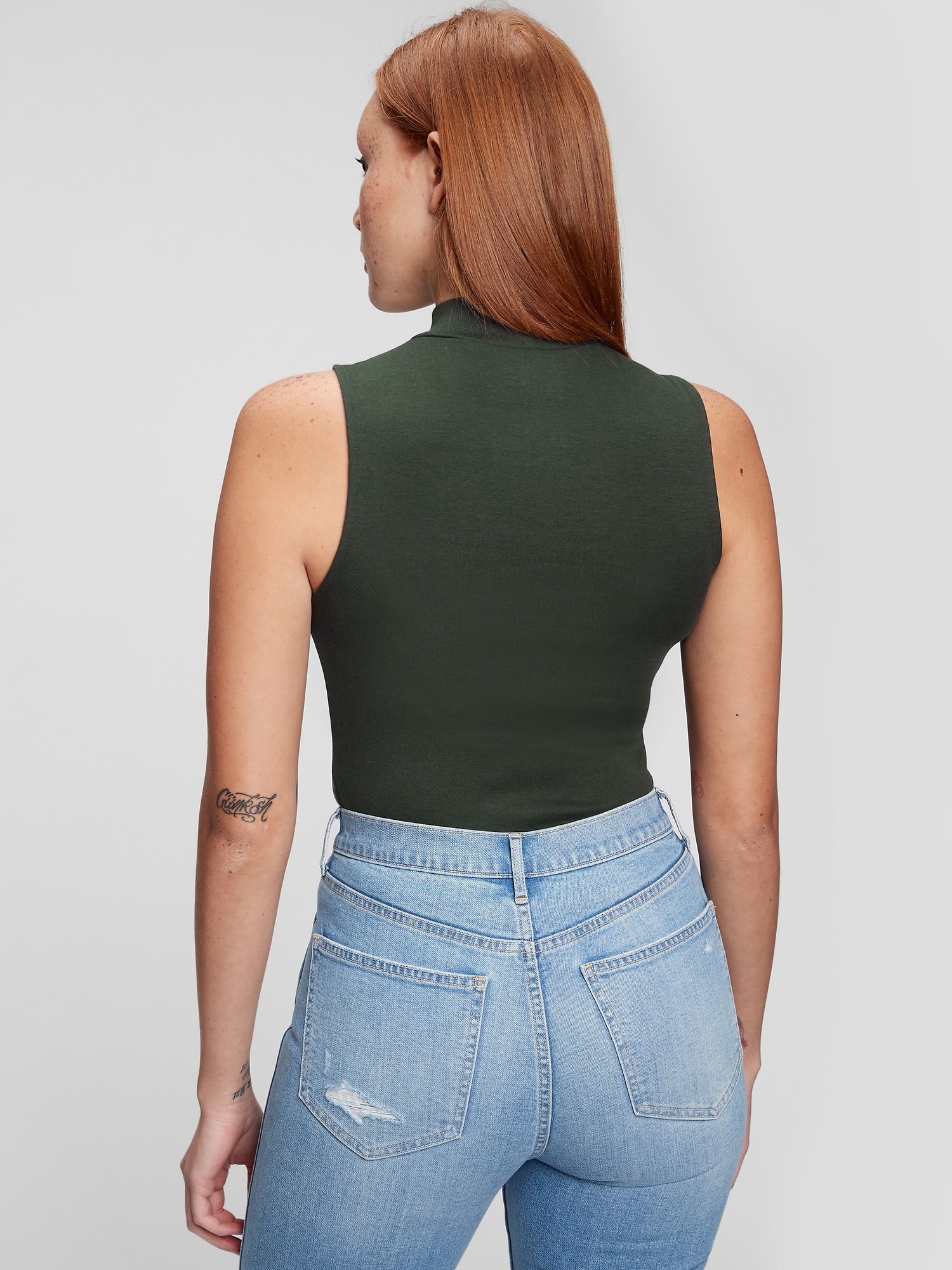 Modern Sleeveless Mockneck T-Shirt | Gap