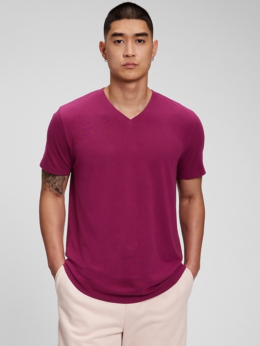 100% Organic Classic V-Neck T-Shirt | Gap