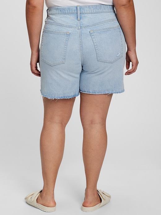 6" High Rise Cheeky Midi Shorts with Washwell | Gap