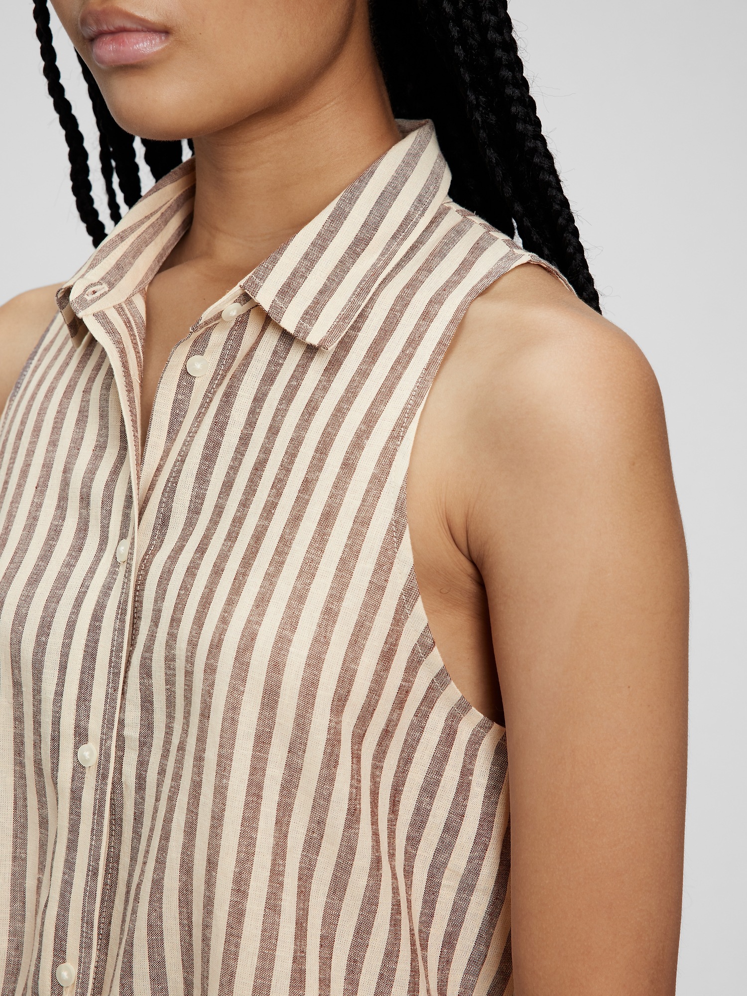 Linen Blend Sleeveless Button-Front Shirt | Gap