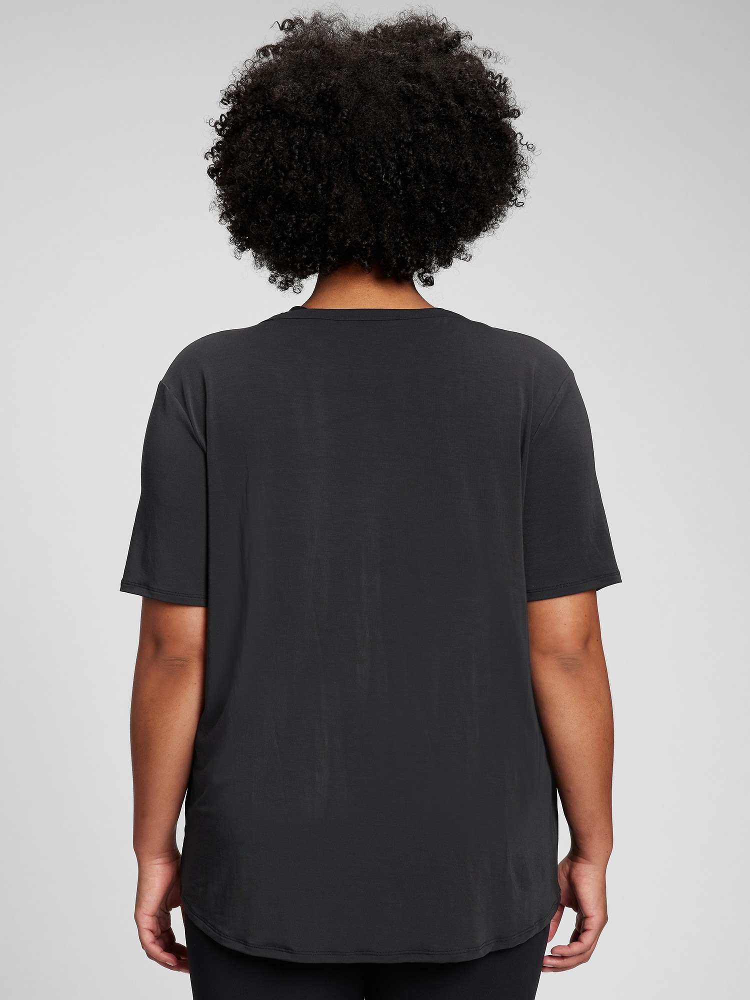 GapFit Breathe Relaxed T-Shirt | Gap