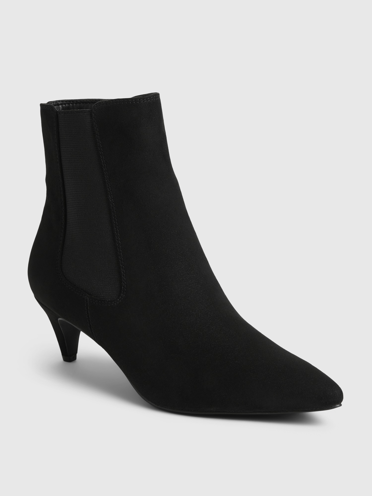Pointy Boots Gap