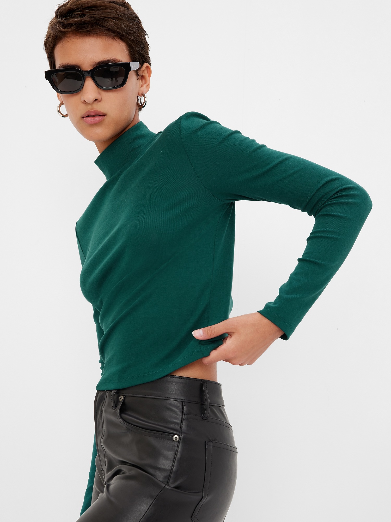 Modern Cropped Mockneck Top | Gap