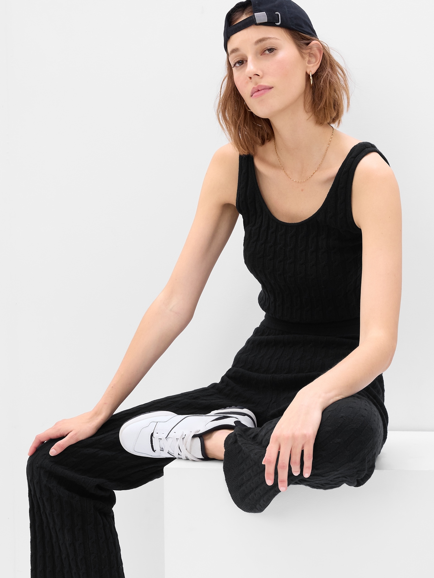 CashSoft Cable-Knit Sweater Pants | Gap