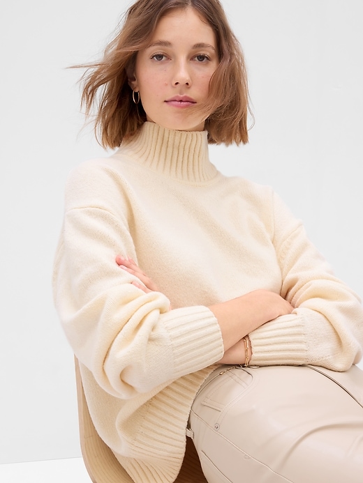 CashSoft Mockneck Puff Cuff Sweater | Gap