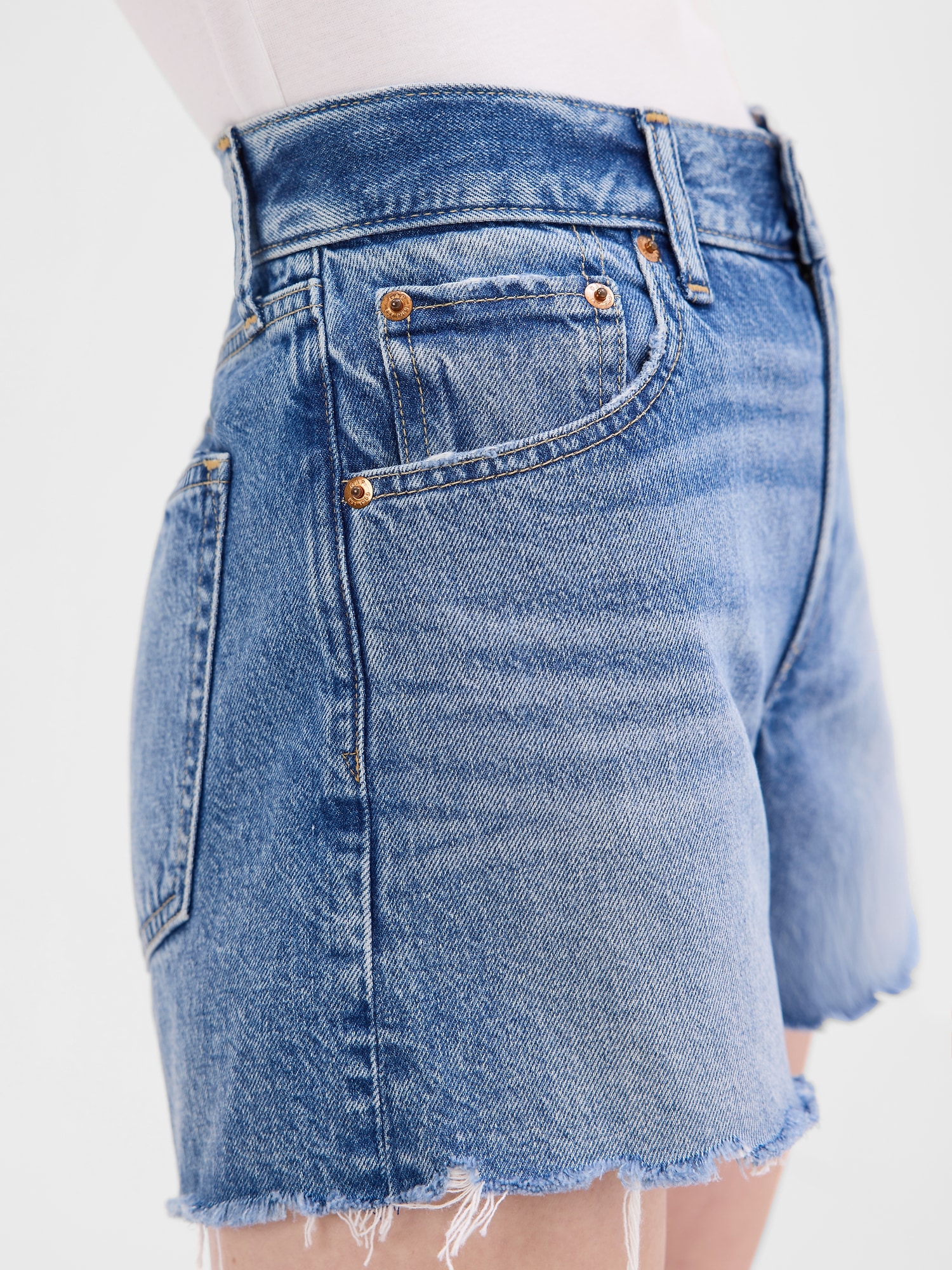 4" Low Rise Stride Denim Shorts | Gap