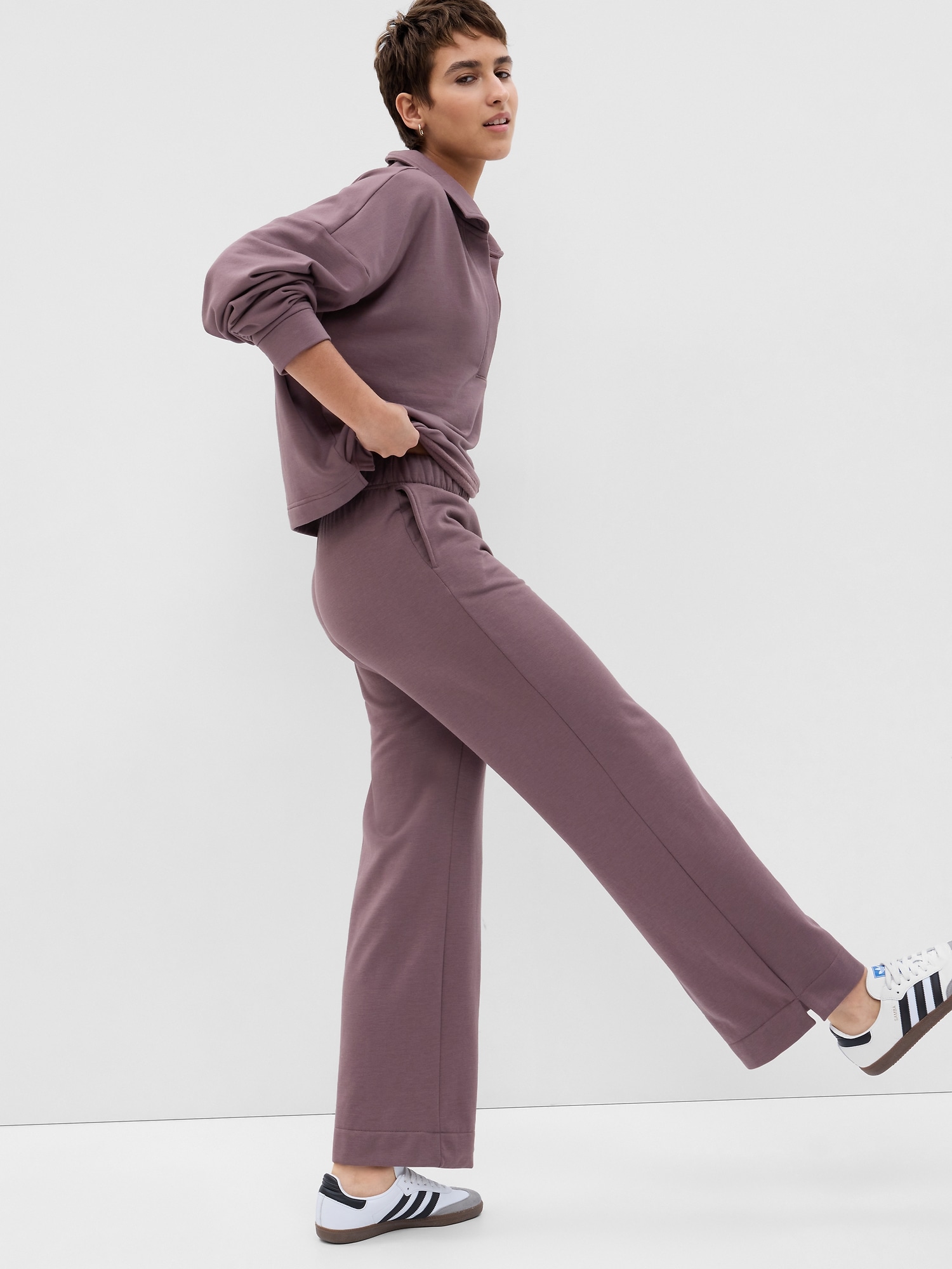 High Rise Cloud Light Wide-Leg Pants | Gap