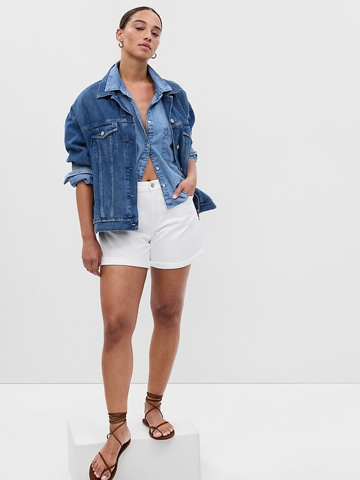 5” Mid Rise Girlfriend Denim Shorts | Gap