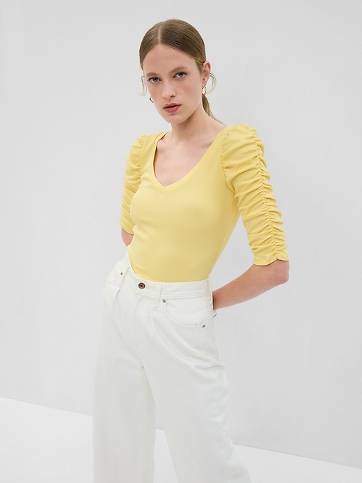 Featherweight Ruched Sleeve Rib Top | Gap
