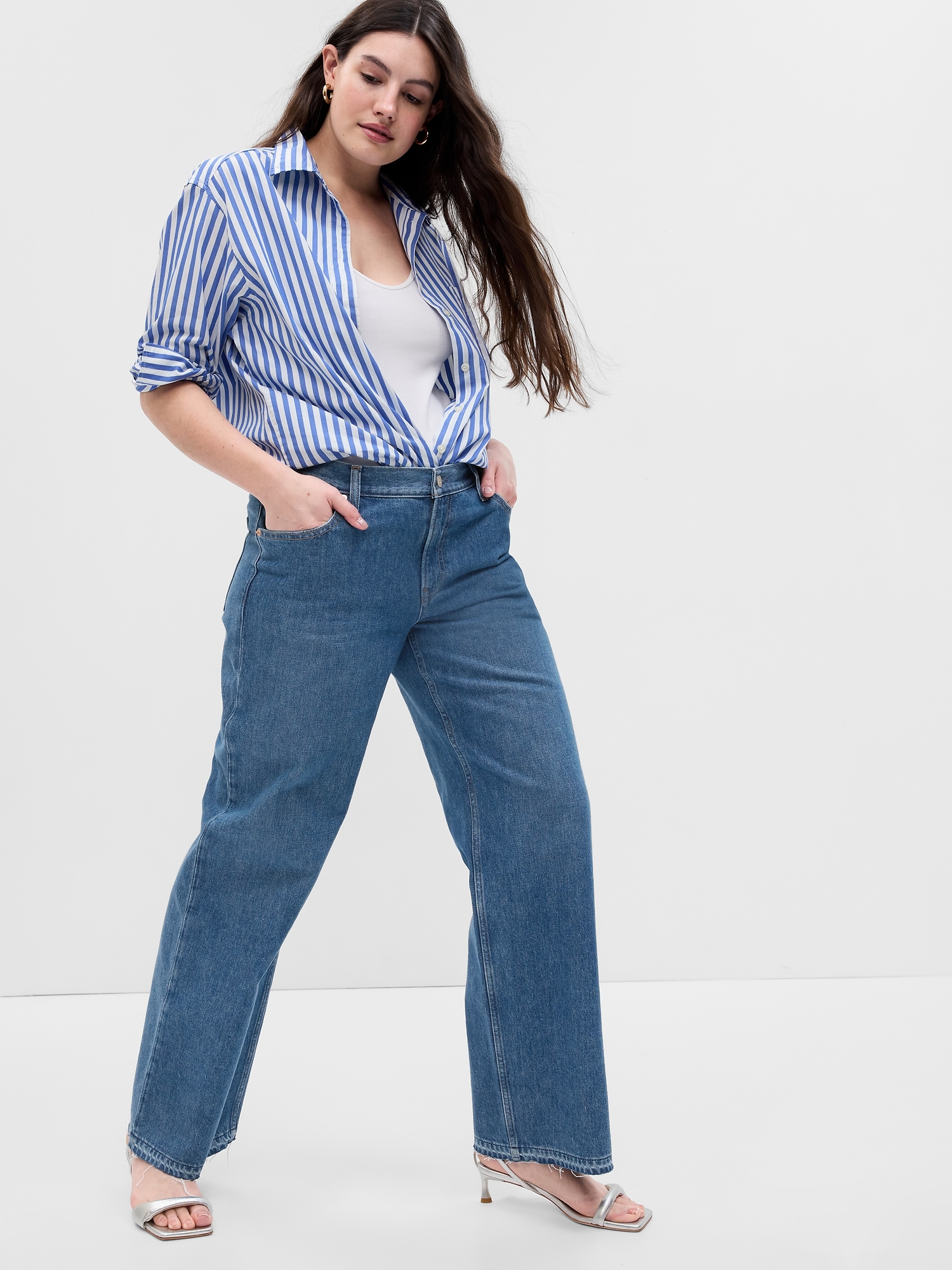 Low Rise Stride Wide-Leg Jeans | Gap