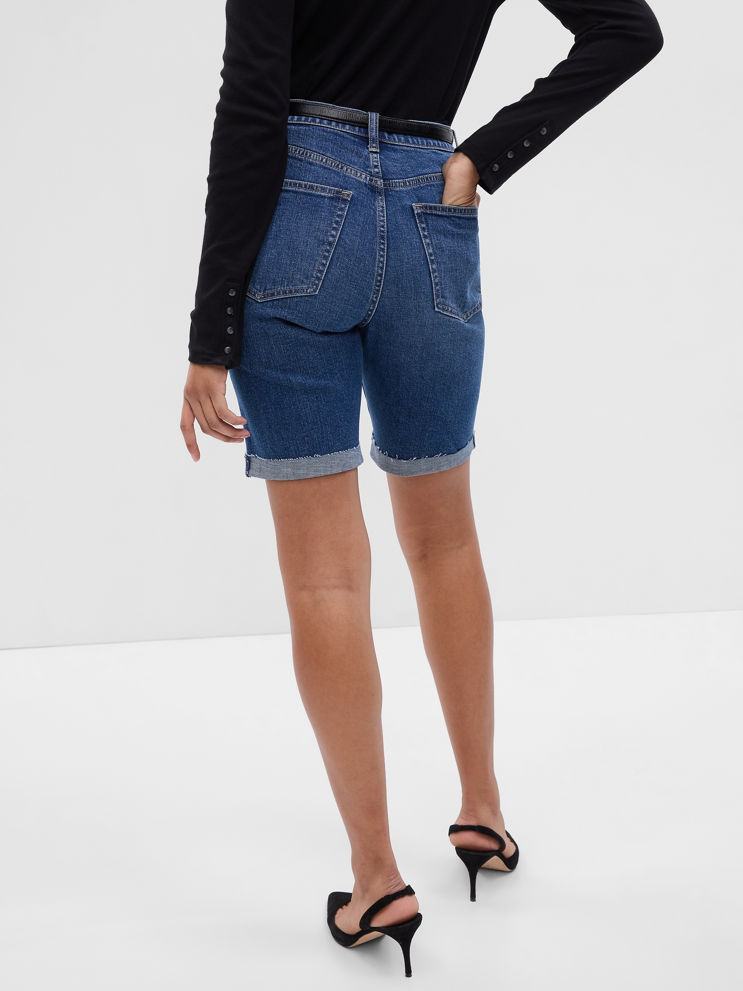 9" High Rise Bermuda Shorts with Washwell | Gap