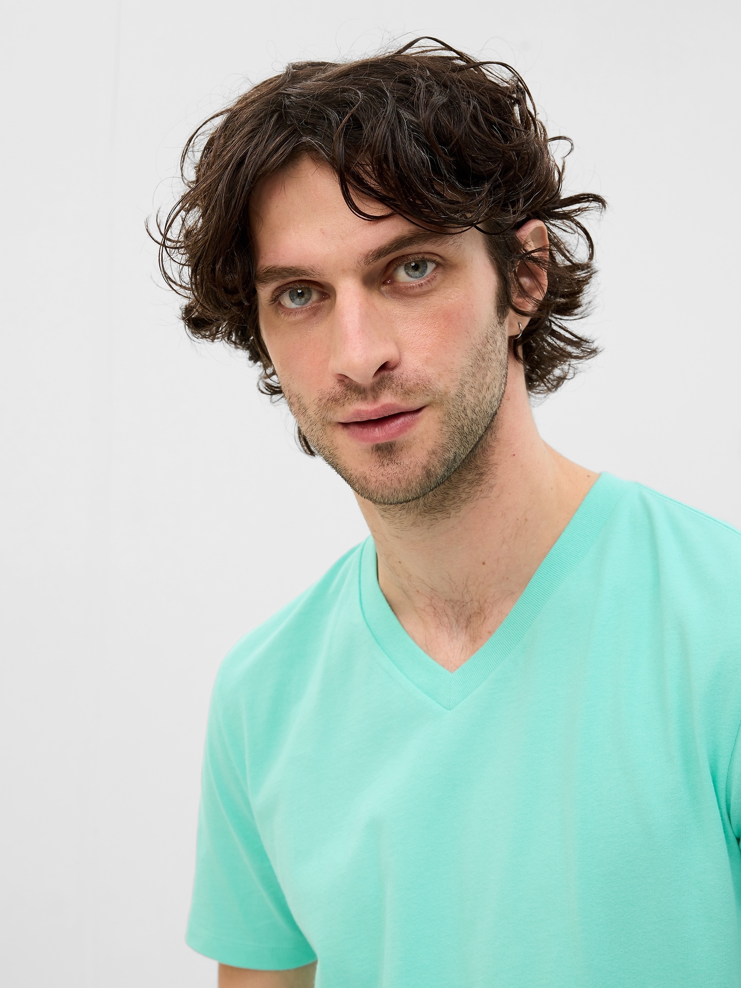 Standard V-Neck T-Shirt | Gap