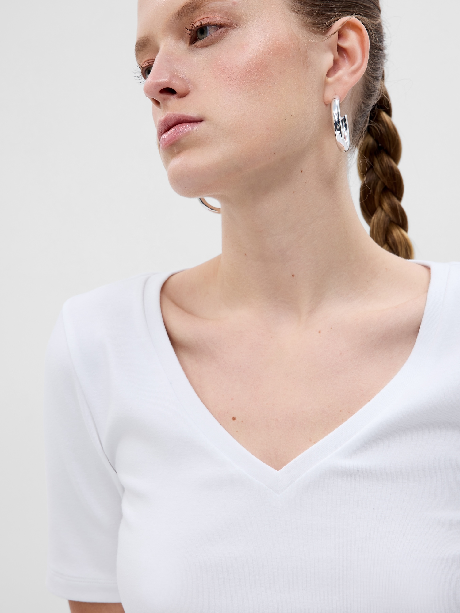 Modern V-Neck T-Shirt | Gap