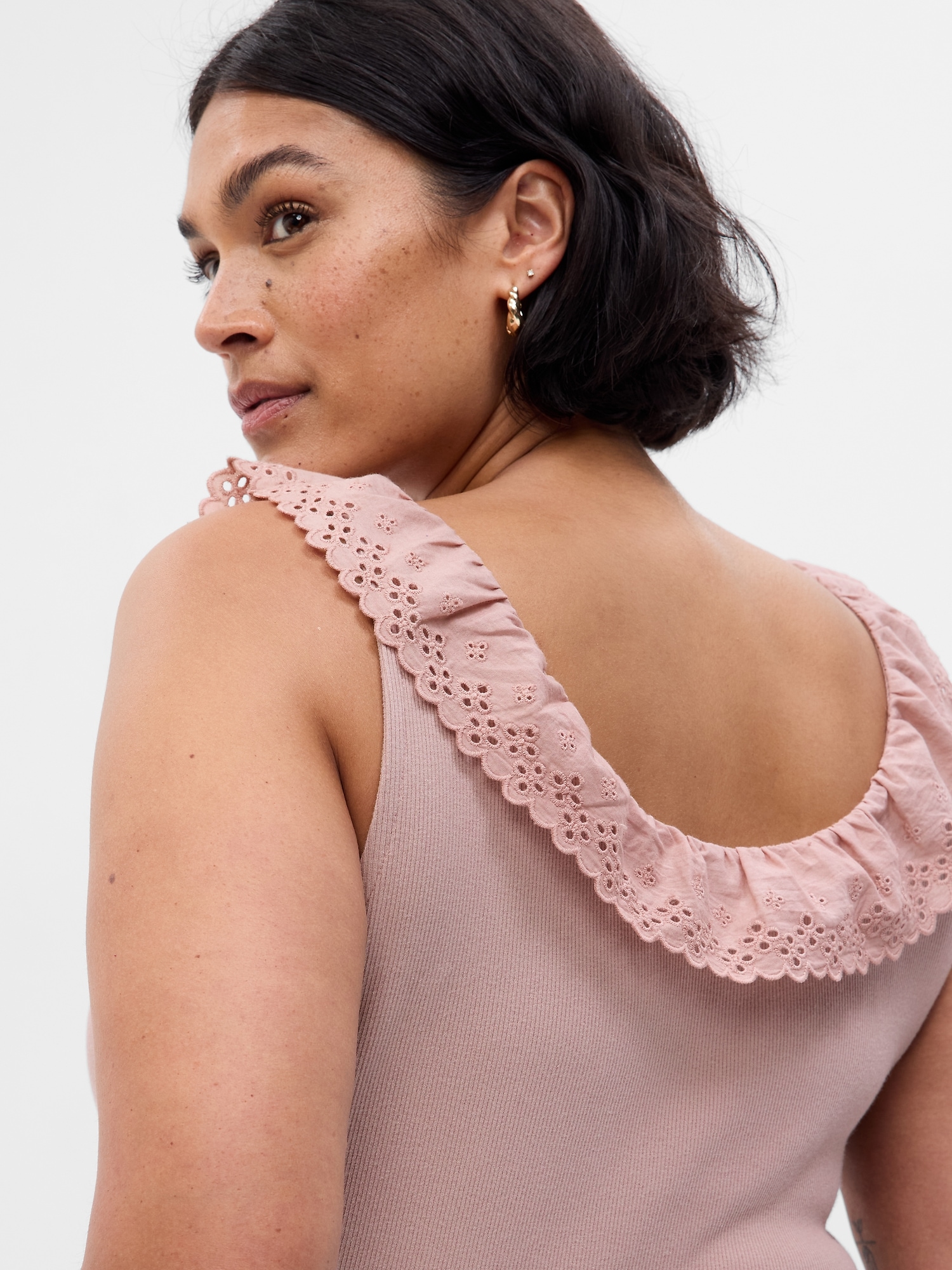 Eyelet Ruffle Neck Rib Tank Top | Gap