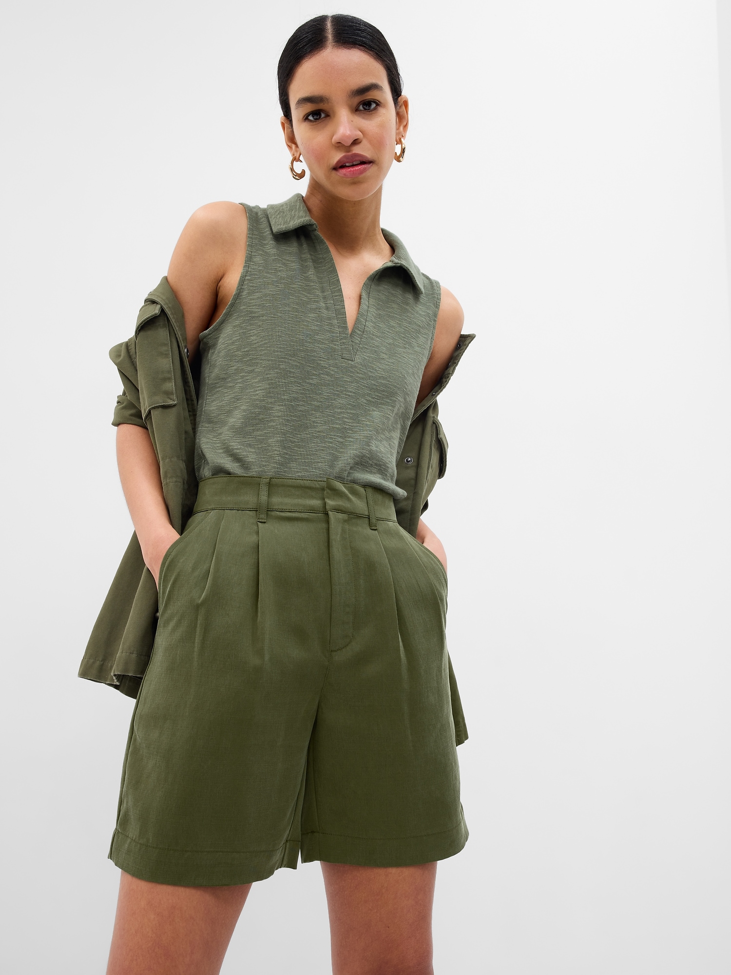 SoftSuit Pleated Shorts | Gap