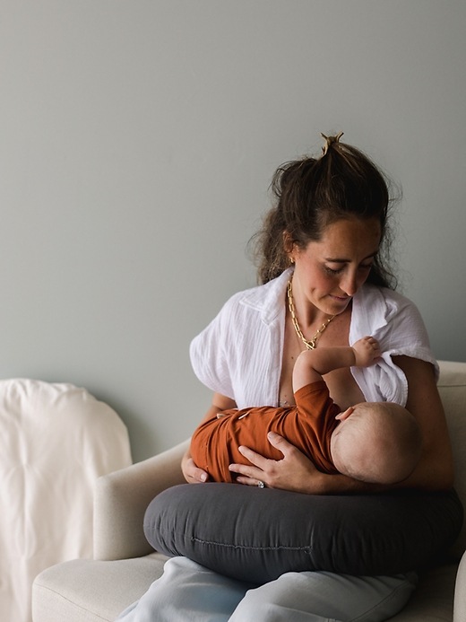 Feeding Support Sparrow | Gap