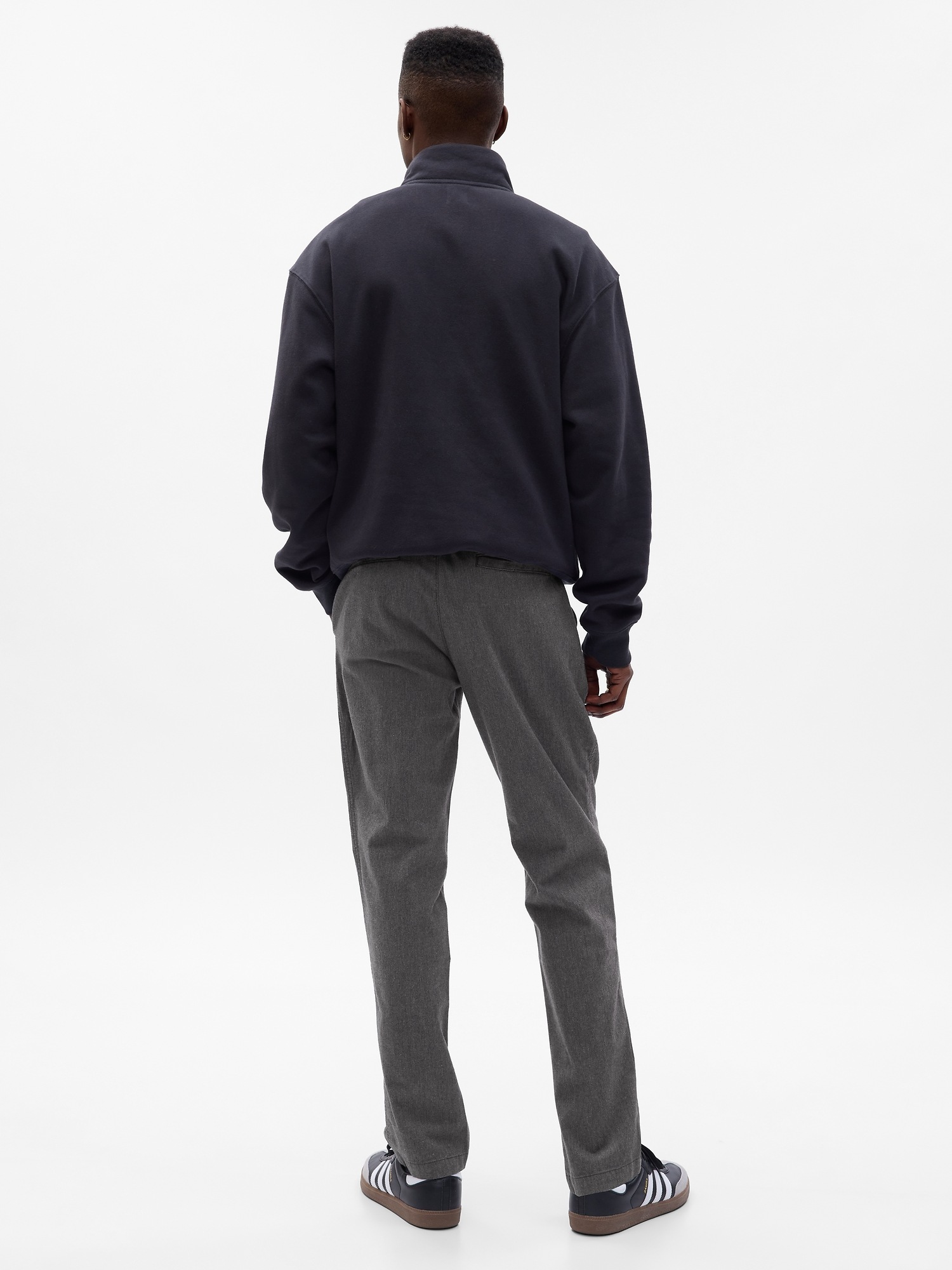 E Waist Modern Khakis In Straight Fit With GapFlex Gap E Waist Modern Khakis In Straight Fit With GapFlex Gap